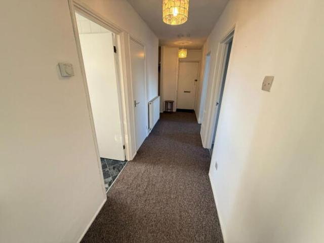2 bedroom flat for sale in Green Park, Bootle, L30