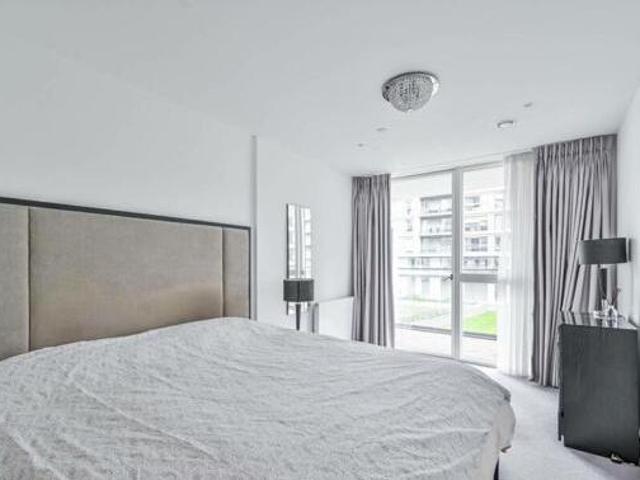 2 Bedroom Flat For Sale In Greenwich, London