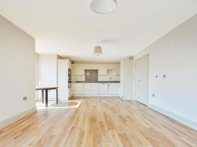 2 Bedroom Flat For Sale In Guildford