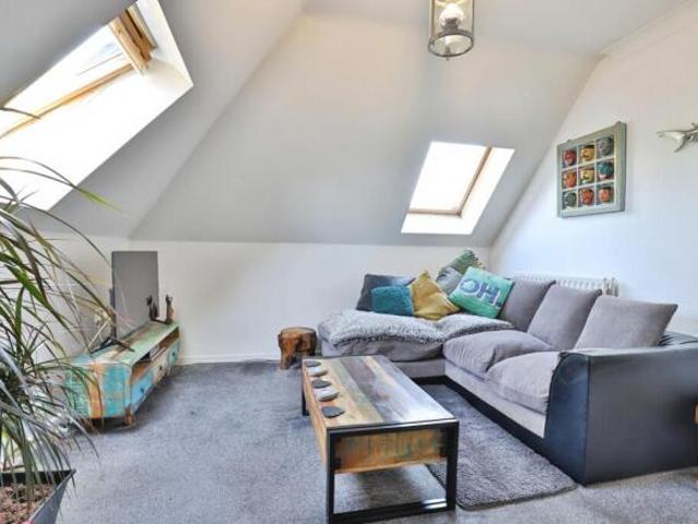 2 bedroom flat for sale in Hamilton Road, Bournemouth, Dorset, BH1