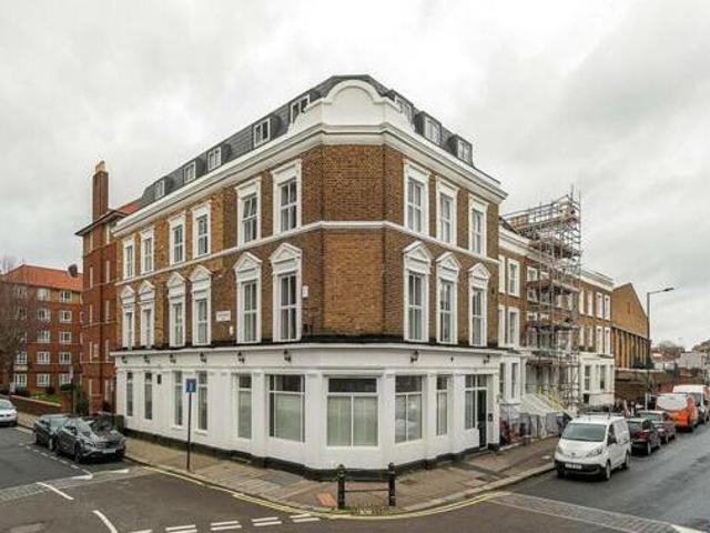 2 Bedroom Flat For Sale In Hammersmith, London