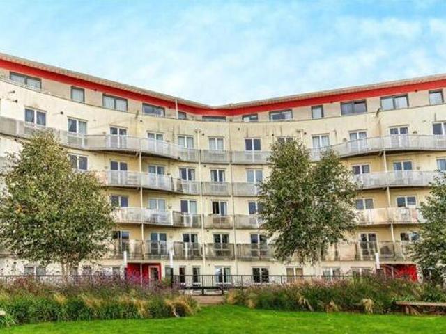 2 Bedroom Flat For Sale In Hannover Quay, Bristol