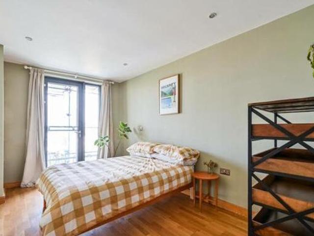 2 Bedroom Flat For Sale In Hackney Wick, London