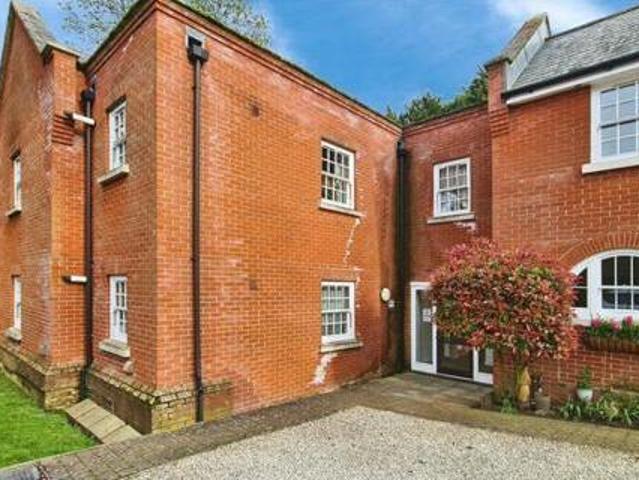 2 Bedroom Flat For Sale In Halstead