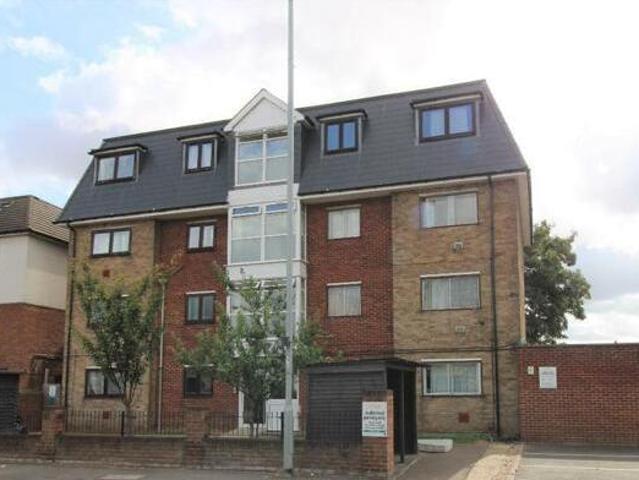 2 Bedroom Flat For Sale In Harlington, Middlesex