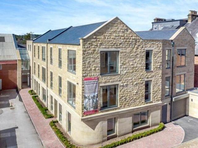 2 Bedroom Flat For Sale In Harrogate