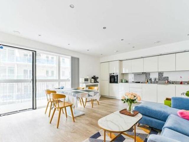 2 Bedroom Flat For Sale In Harrow