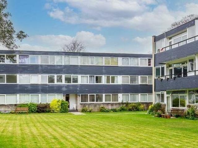 2 bedroom flat for sale in Hazelwood Court Hazelwood Road Sneyd Park BRISTOL BS9