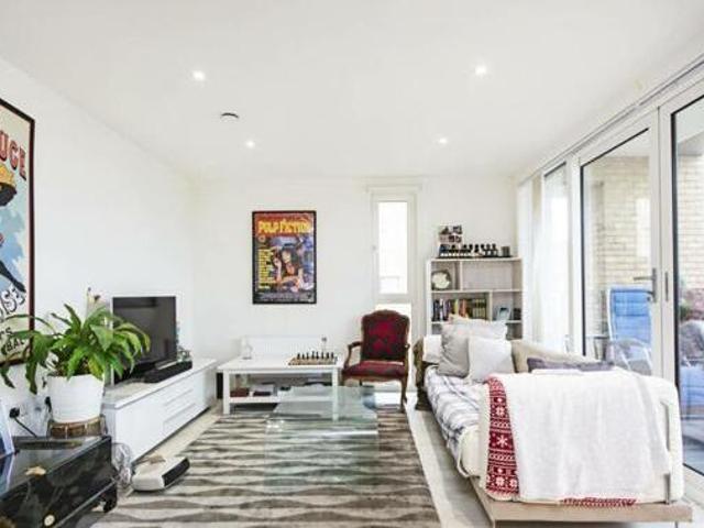 2 Bedroom Flat For Sale In Hendon, London