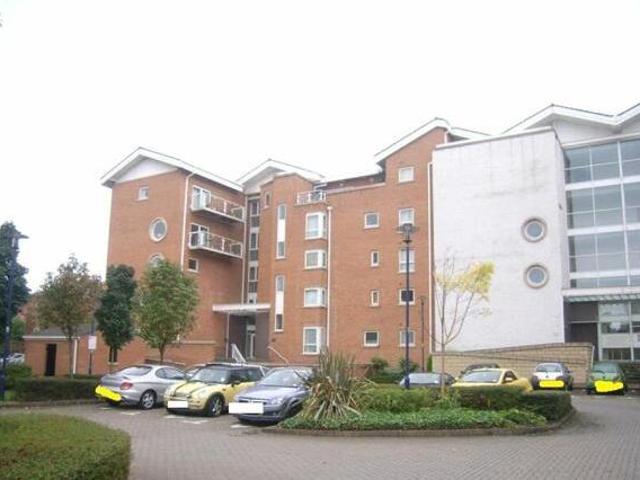 2 Bedroom Flat For Sale In Heol Tredwen, Cardiff