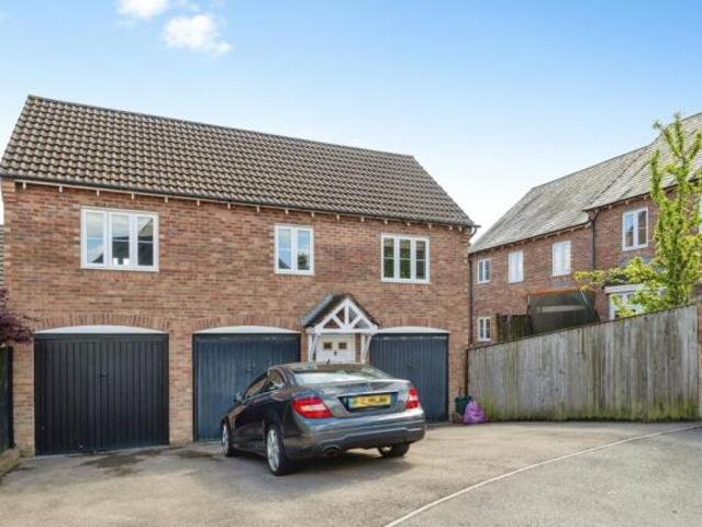 2 bedroom flat for sale in Heol Y Gwartheg, Gowerton, Swansea, SA4