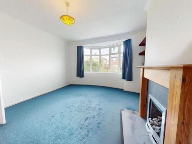 2 bedroom flat for sale in Heaton Park View, Heaton, Newcastle Upon Tyne, NE6