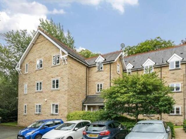2 Bedroom Flat For Sale In Headingley, Leeds