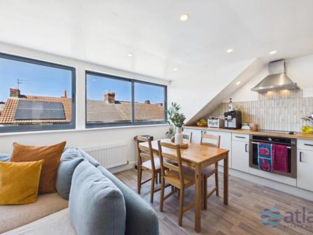 2 bedroom flat for sale in Heald Street, Garston, L19