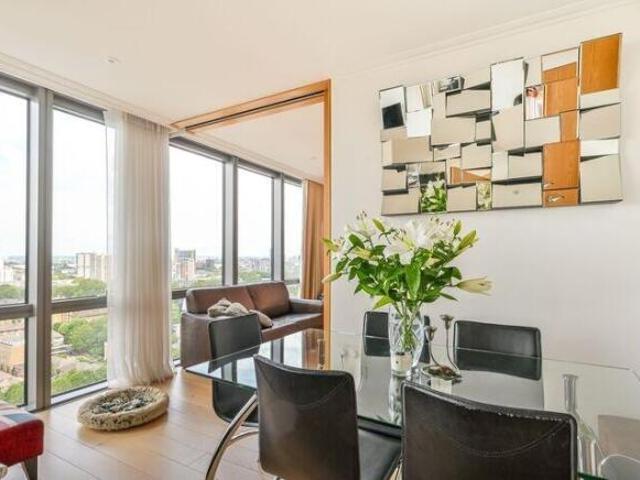 2 bedroom flat for sale in Hertsmere Road, London and parking space, E14
