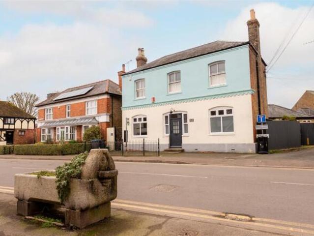 2 bedroom flat for sale in High Street, Eastry, Sandwich, CT13