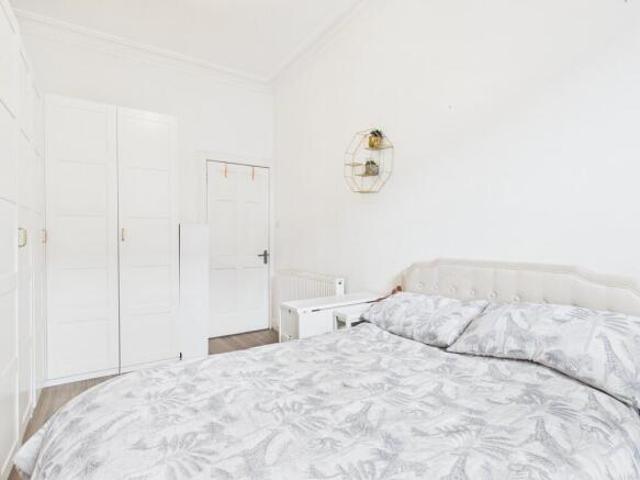 2 bedroom flat for sale in Hillfoot Street, Dennistoun, Glasgow, G31