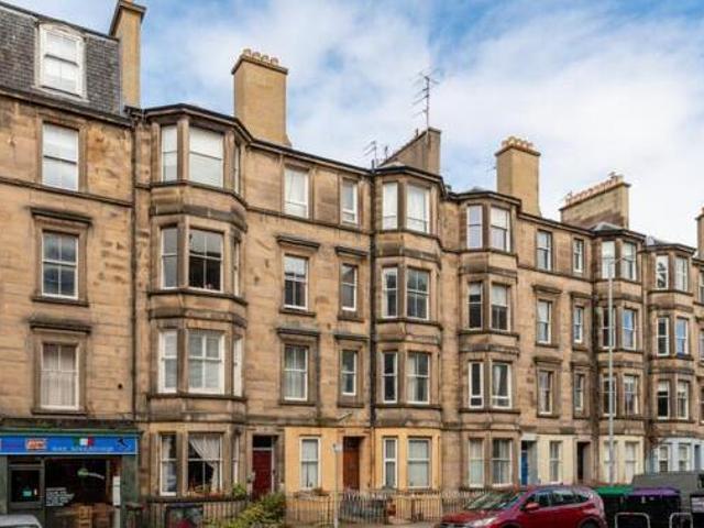 2 Bedroom Flat For Sale In Hillside, Edinburgh