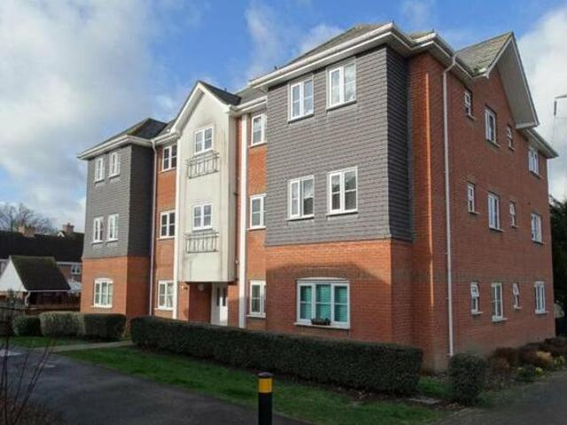 2 Bedroom Flat For Sale In Hook