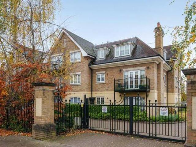 2 Bedroom Flat For Sale In Holders Hill Road