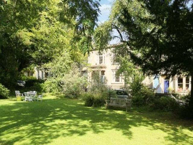 2 Bedroom Flat For Sale In Hotwells