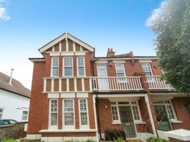 2 Bedroom Flat For Sale In Hove, East Sussex