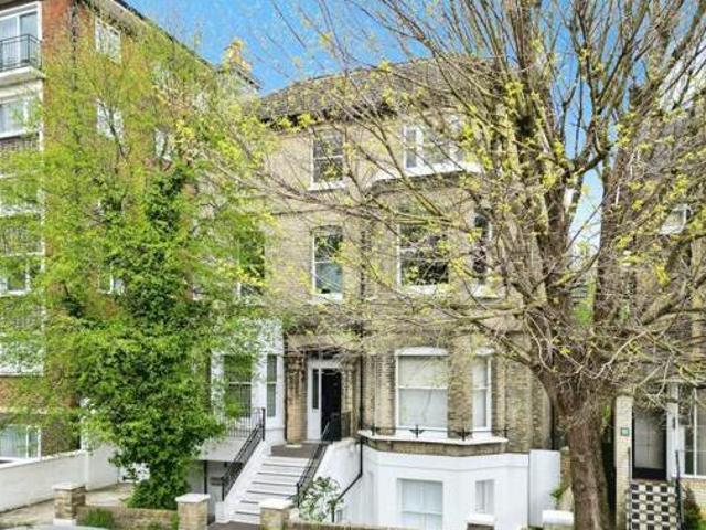 2 Bedroom Flat For Sale In Hove, East Sussex