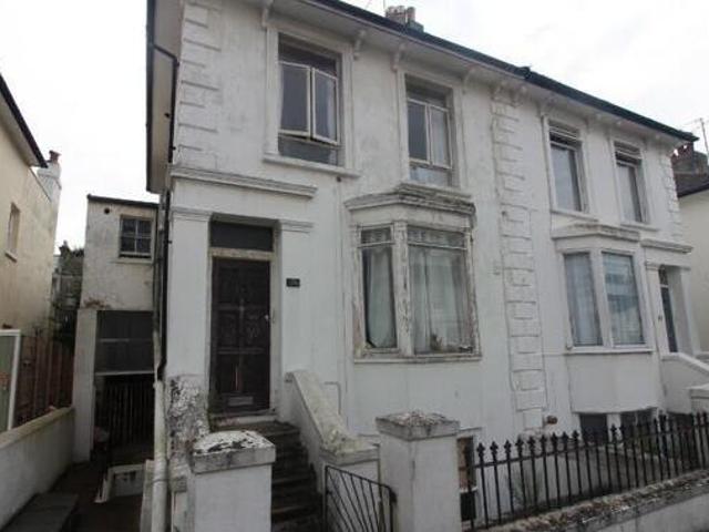 2 Bedroom Flat For Sale In Hove