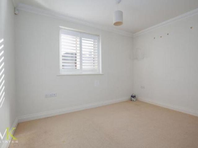 2 bedroom flat for sale in Howard Road, Bournemouth, BH8
