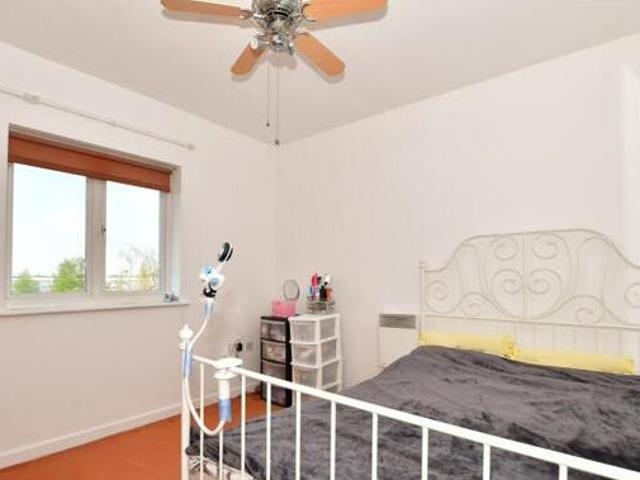 2 Bedroom Flat For Sale In Ilford