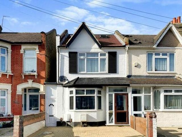 2 Bedroom Flat For Sale In Ilford