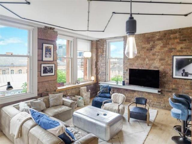 2 bedroom flat for sale in Ingram Street, Glasgow, City, G1