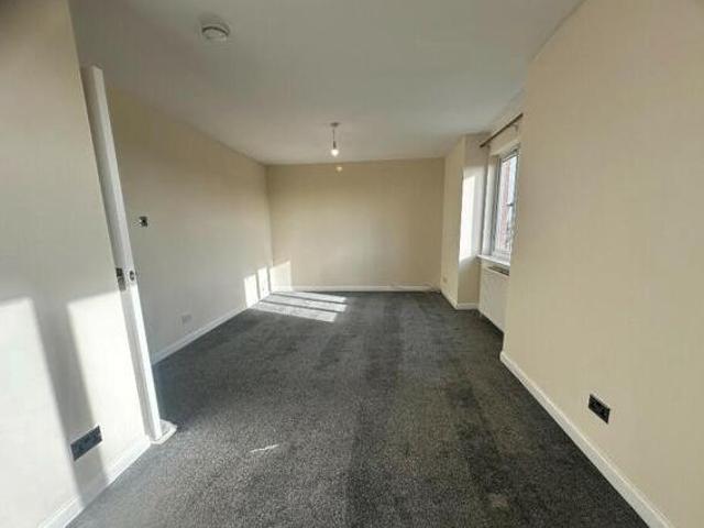 2 Bedroom Flat For Sale In Irvine, Ayrshire