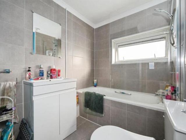 2 bedroom flat for sale in Irving Road, Southampton, SO16