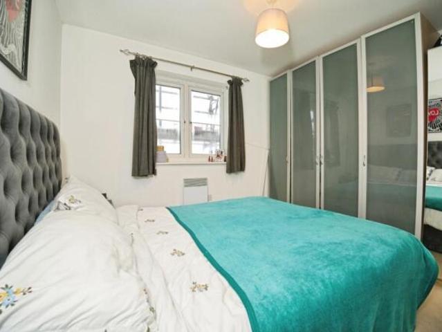 2 bedroom flat for sale in Jim Driscoll Way, Cardiff, CF11