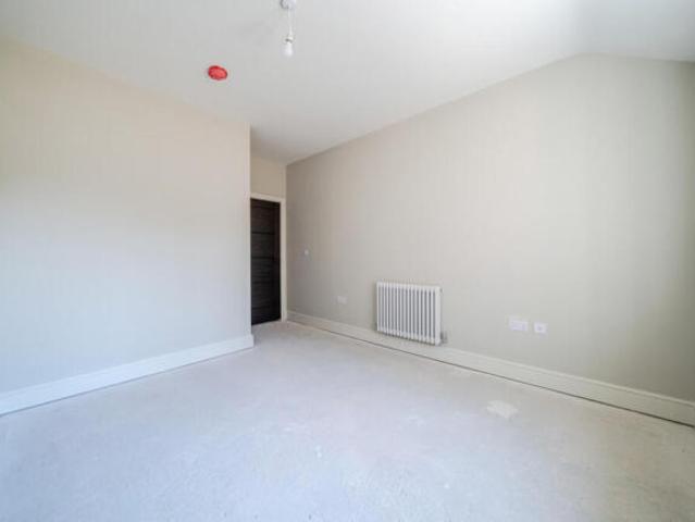 2 bedroom flat for sale in Juniper Gardens, Southsea, Hampshire, PO5