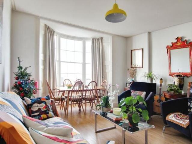 2 bedroom flat for sale in Kent Terrace, RAMSGATE, Kent, CT11