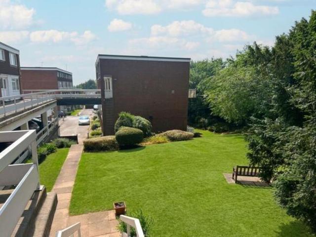 2 bedroom flat for sale in Kenilworth Court, Coventry, CV3