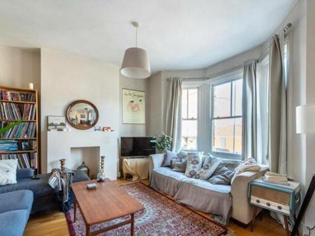 2 Bedroom Flat For Sale In Kensal Rise, London