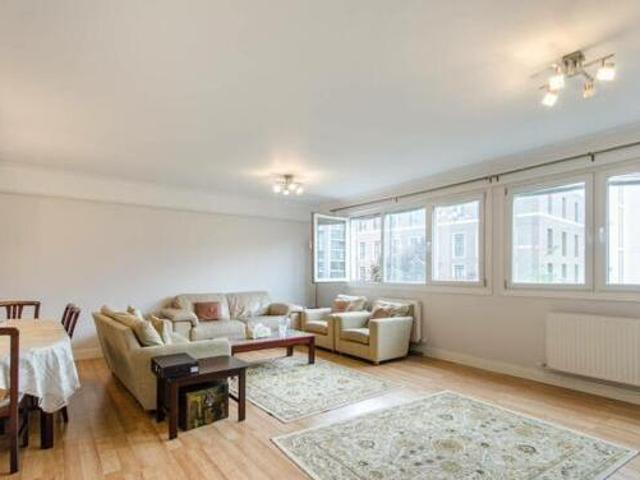 2 Bedroom Flat For Sale In Kensington, London