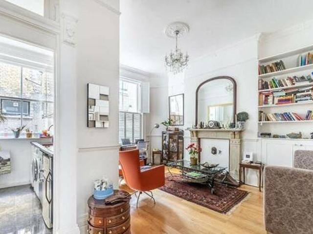 2 Bedroom Flat For Sale In Kensington, London