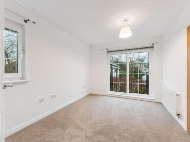 2 bedroom flat for sale in Kelvindale Court, Flat 0/1, Kelvindale, Glasgow, G12 0HA, G12