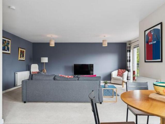 2 bedroom flat for sale in Kelvindale Court, Flat 1/4, Kelvindale, Glasgow, G12 0HA, G12