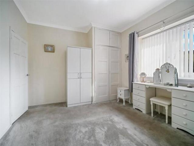 2 bedroom flat for sale in Kerrycroy Avenue, Glasgow, City, G42