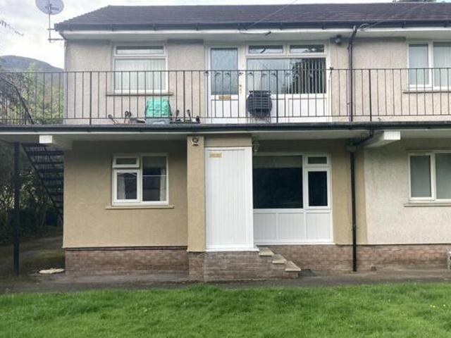 2 Bedroom Flat For Sale In Keswick, Cumbria