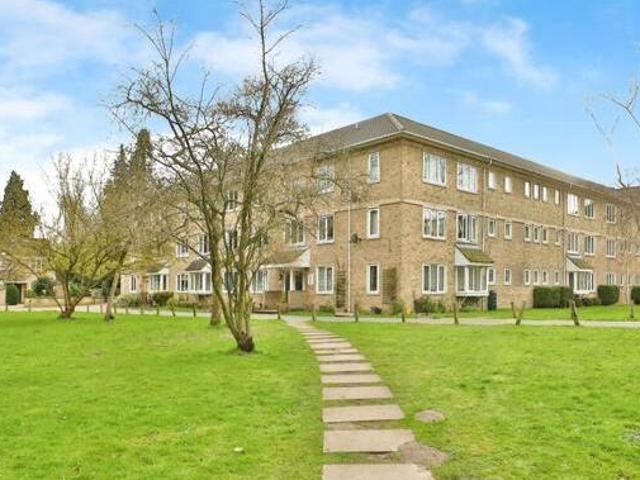2 Bedroom Flat For Sale In Keswick