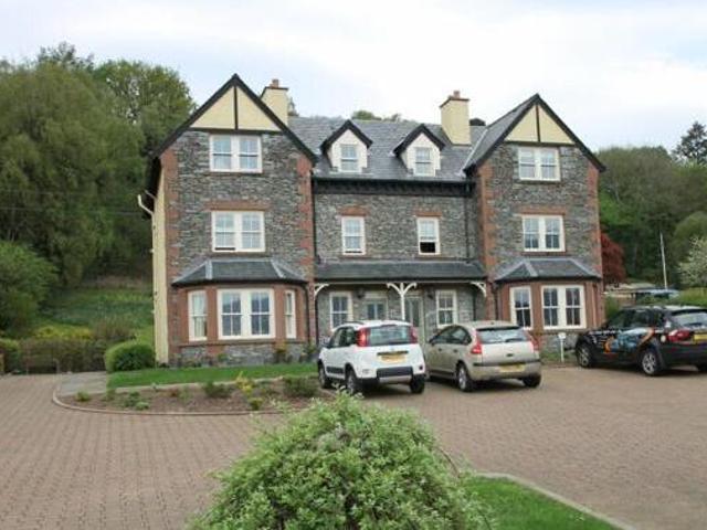 2 Bedroom Flat For Sale In Keswick