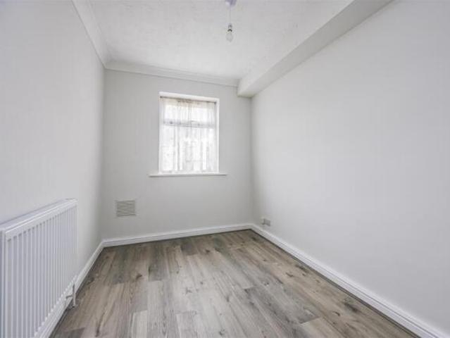 2 bedroom flat for sale in King Street, Southsea, PO5
