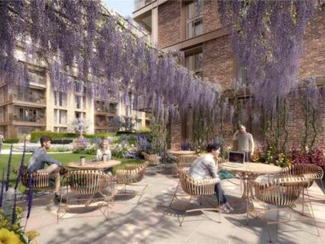 2 bedroom flat for sale in Kings Road Park, Fulham Broadway, SW6