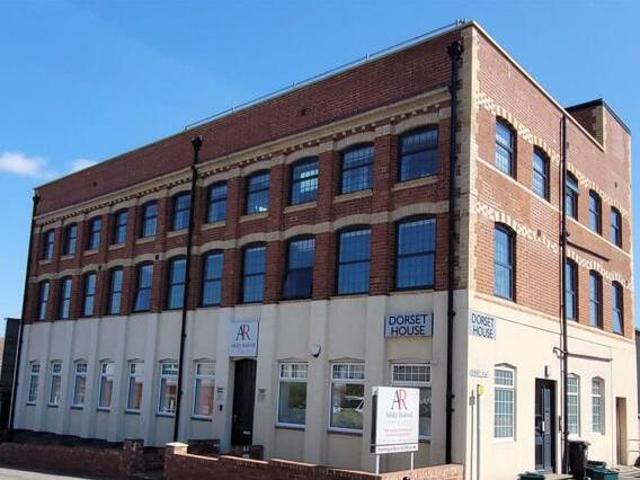 2 Bedroom Flat For Sale In Kingswood